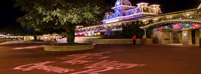 Disney World Christmas Facebook Covers - Disney Tourist Blog