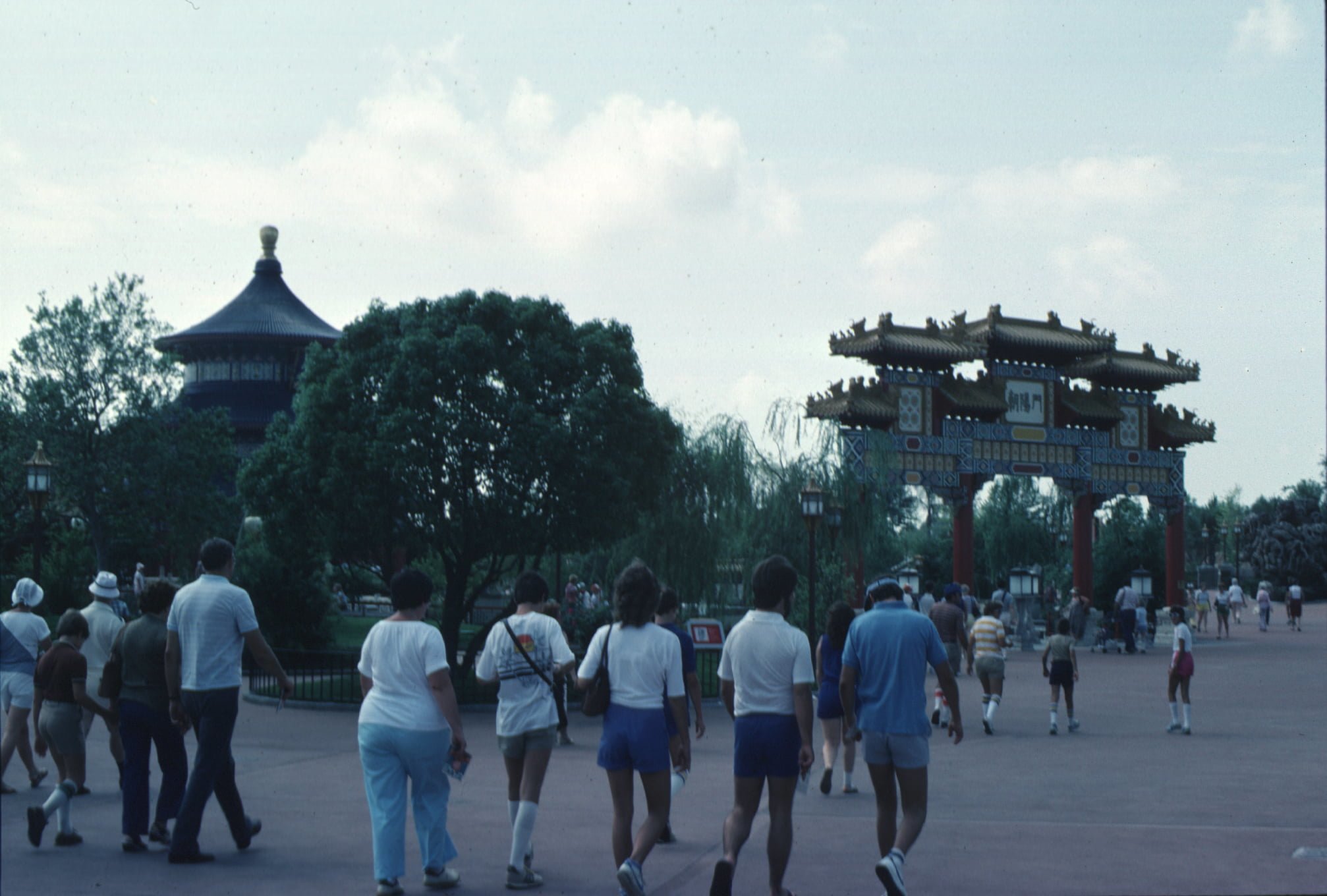 Epcot's World Showcase Vintage Photos - Disney Tourist Blog