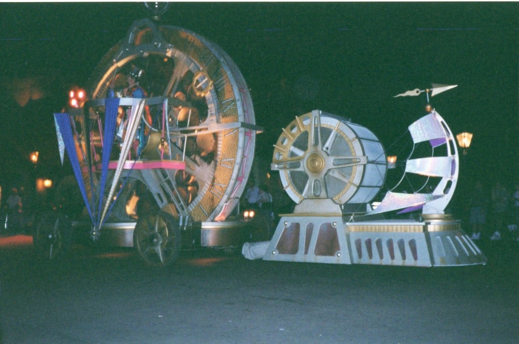 Epcot's World Showcase Vintage Photos - Disney Tourist Blog
