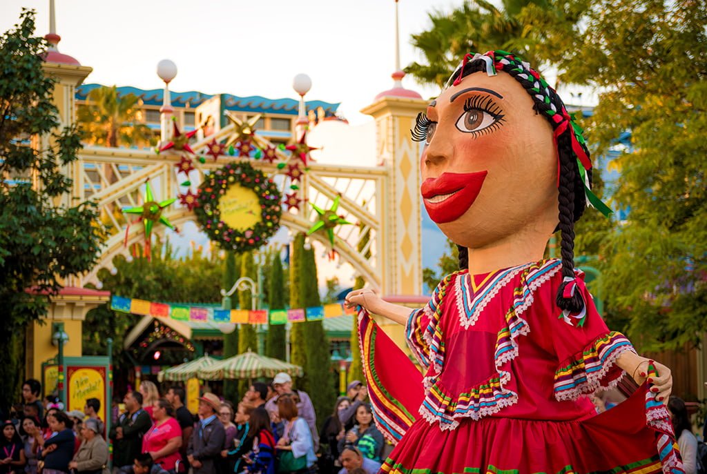 Viva Navidad at Disney California Adventure Tips - Disney Tourist Blog