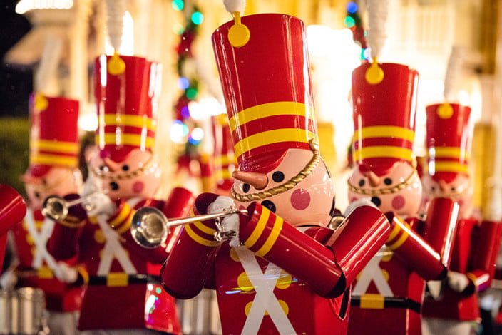 Guide to Very Merriest After Hours Christmas Party at Magic Kingdom ...