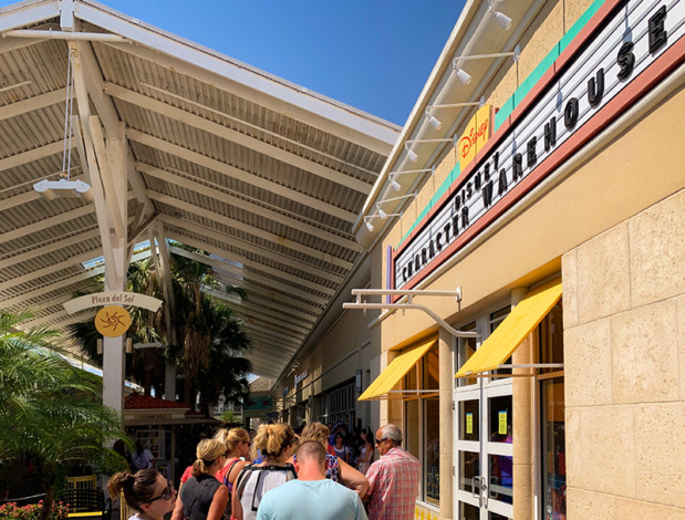 How to Shop Disney Character Warehouse Outlets for Discount Merchandise ...
