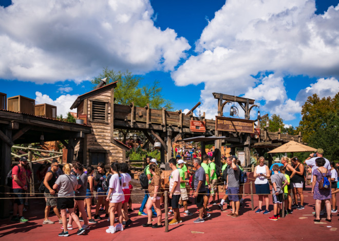 Off-Season Is Over: An Overwhelming October at Disney World - Disney ...