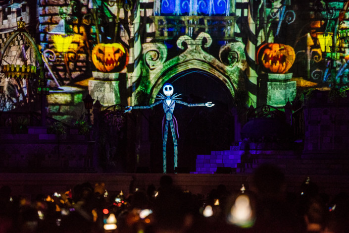 August 2024 at Disney World: Crowd Calendar & Info - Disney Tourist Blog
