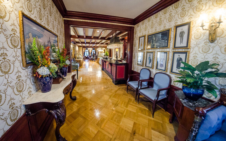 History of Club 33 at Disneyland - Disney Tourist Blog
