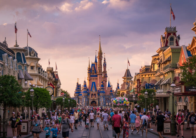 Magic Kingdom Summer Kickoff Crowd Report - Disney Tourist Blog