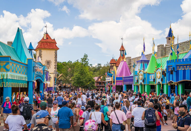 July 2025 at Disney World: Crowd Calendar & Info - Disney Tourist Blog