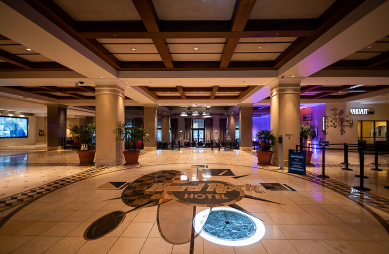 Review: Hard Rock Hotel at Universal Orlando - Disney Tourist Blog