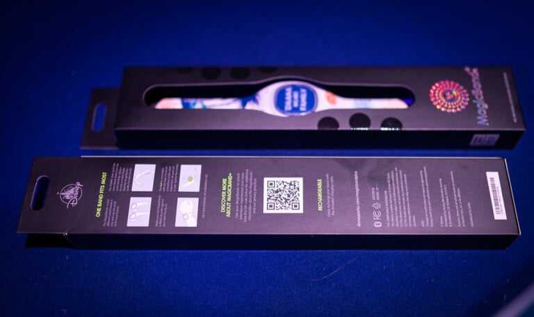 FAQ to MagicBand+ at Disney World - Disney Tourist Blog
