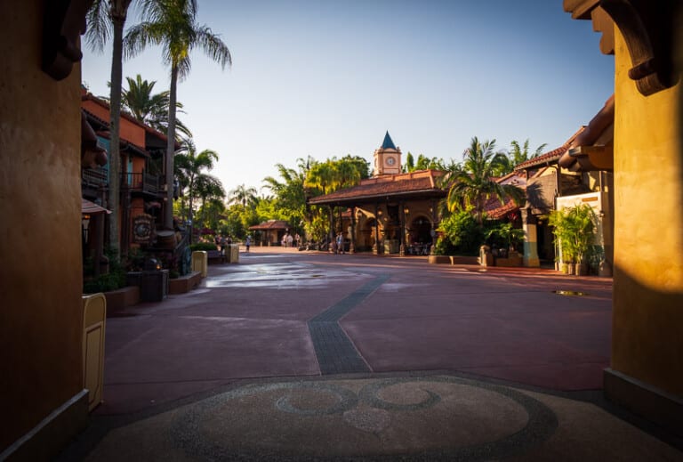 7:30 am Early Entry at Magic Kingdom 'Party Season' Strategy - Disney ...