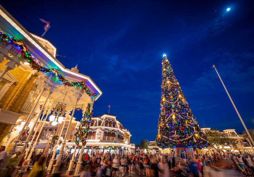 November 2024 at Disney World: Crowd Calendar & Info - Disney Tourist Blog