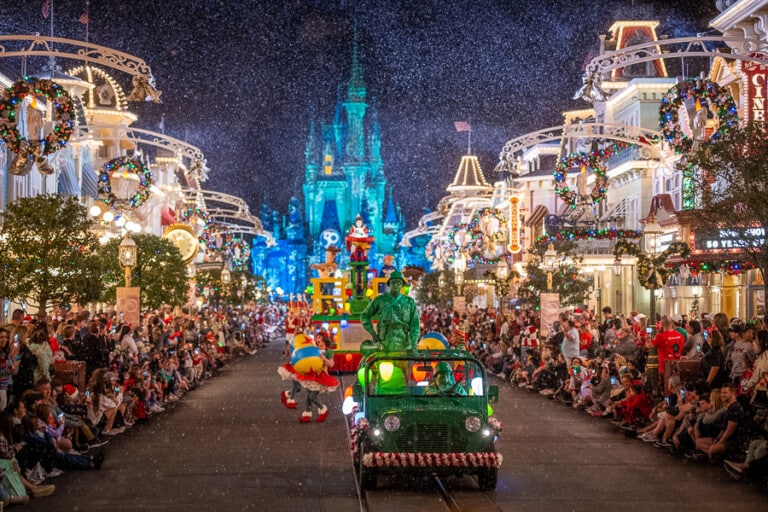 Mickey's Very Merry Christmas Party Plan - Disney Tourist Blog