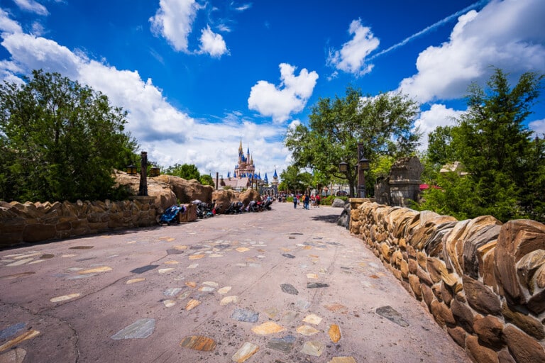 Why Labor Day Will Be 'Dead' at Disney World - Disney Tourist Blog