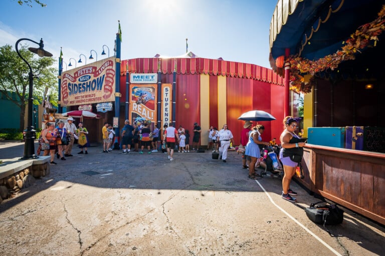 How to Waste the Least Time Meeting the Seven Dwarfs at Mickey's Not So ...