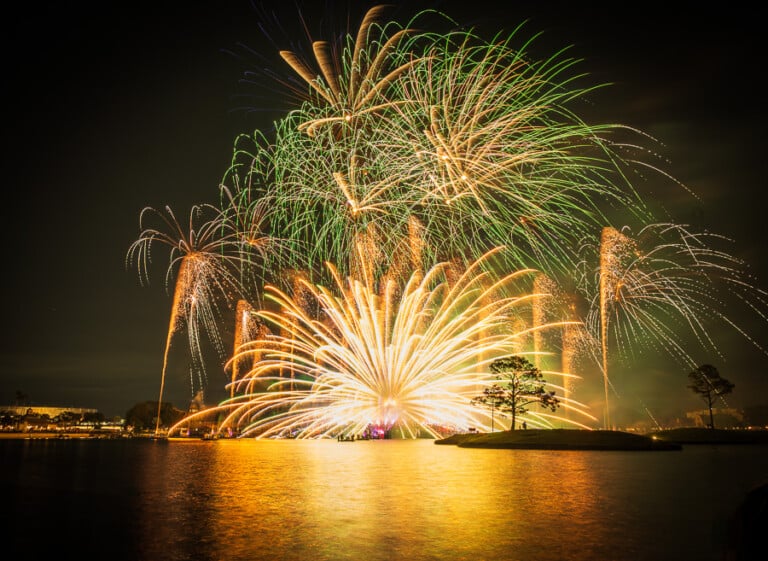 Best Viewing Spots for Luminous Fireworks at EPCOT - Disney Tourist Blog
