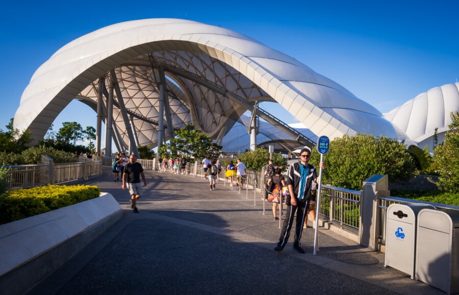 TRON Lightcycle Run Opens Standby Line to Triple-Digit Wait Before ...