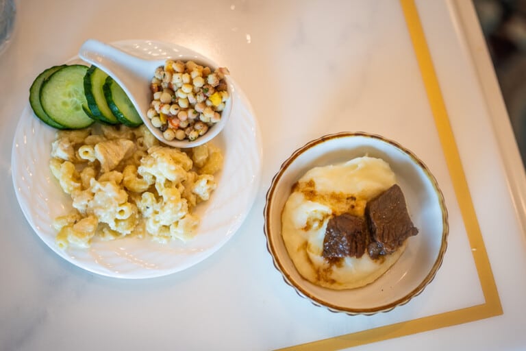 Innkeeper's Club Level at Disney's BoardWalk Resort Review & Photos ...