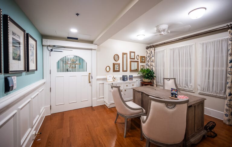 Innkeeper's Club Level at Disney's BoardWalk Resort Review & Photos ...