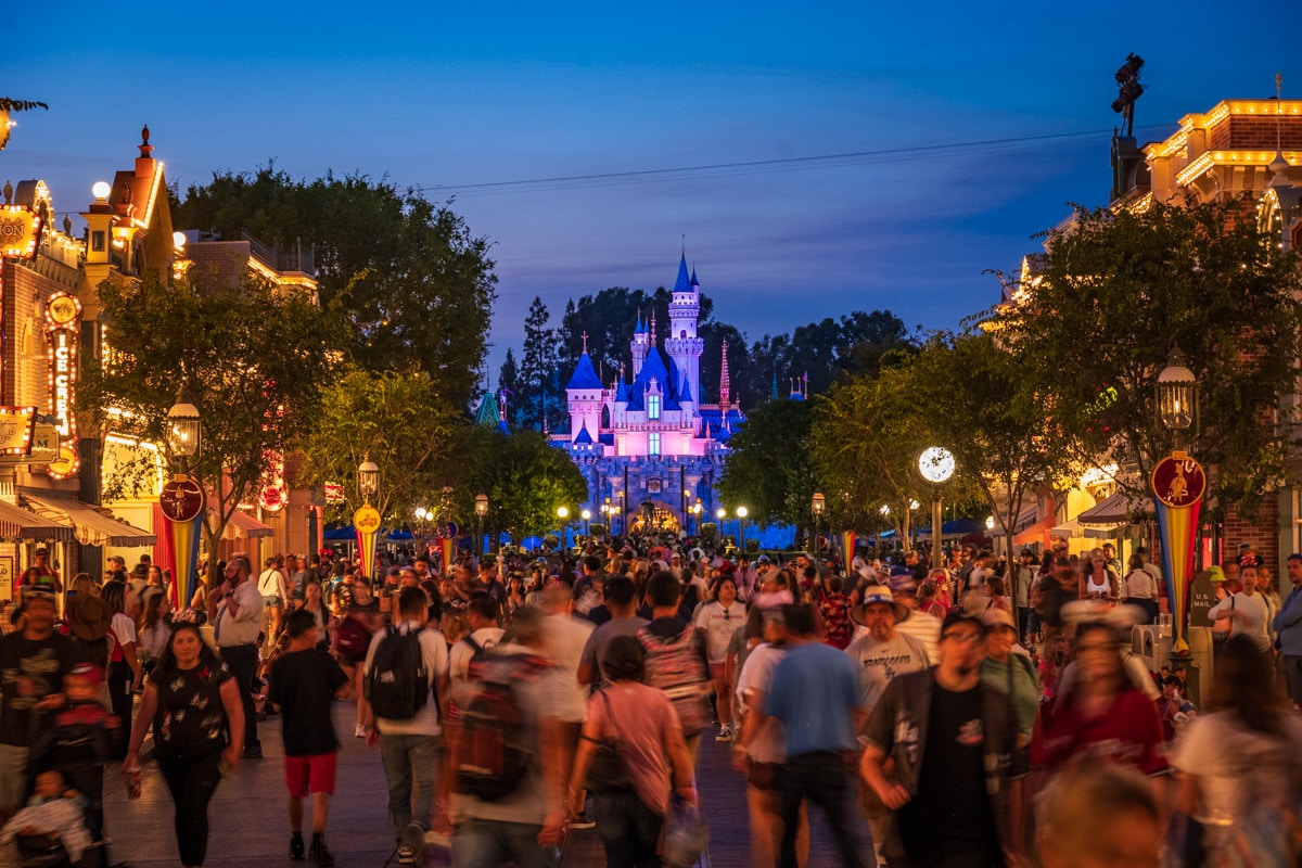 2025 Disneyland Crowd Calendar - Disney Tourist Blog