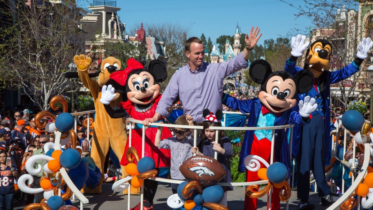 Disneyland Good Neighbor Hotel Review: Park Vue Inn - Disney Tourist Blog