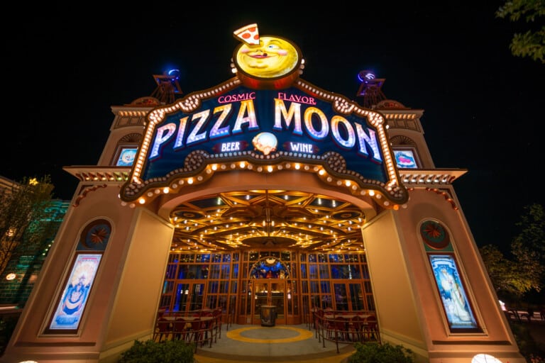 Best Foods at Epic Universe & Must-Eat Restaurants - Disney Tourist Blog