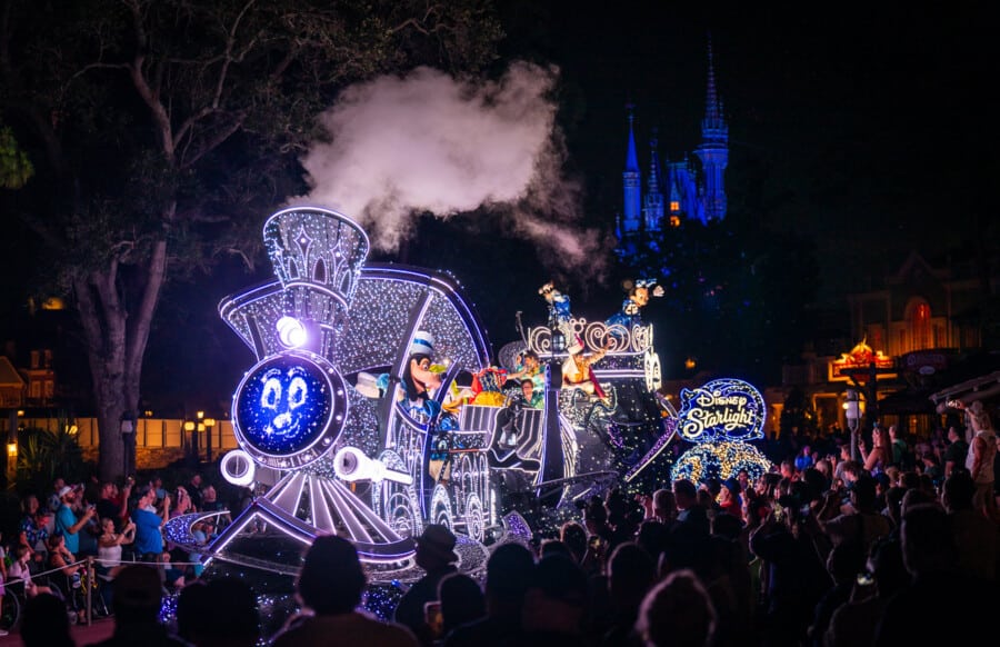 Best Starlight Night Parade Viewing Spots & Tips to Beat Magic Kingdom ...