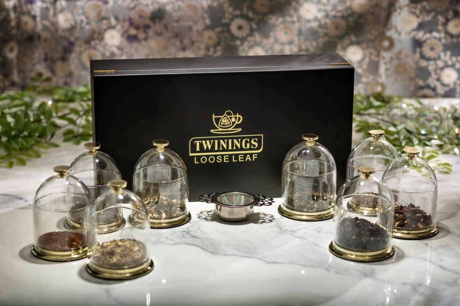 Garden View Lounge Opening Date & Menu for Alice in Wonderland Tea ...