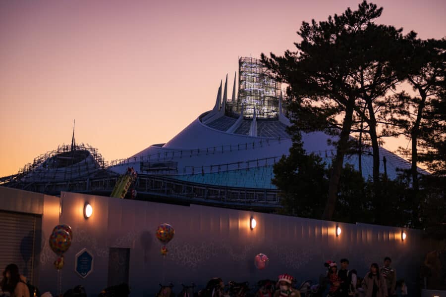 Villas at Disneyland Hotel DVC Tower: Opening Date, Photos, Pricing ...