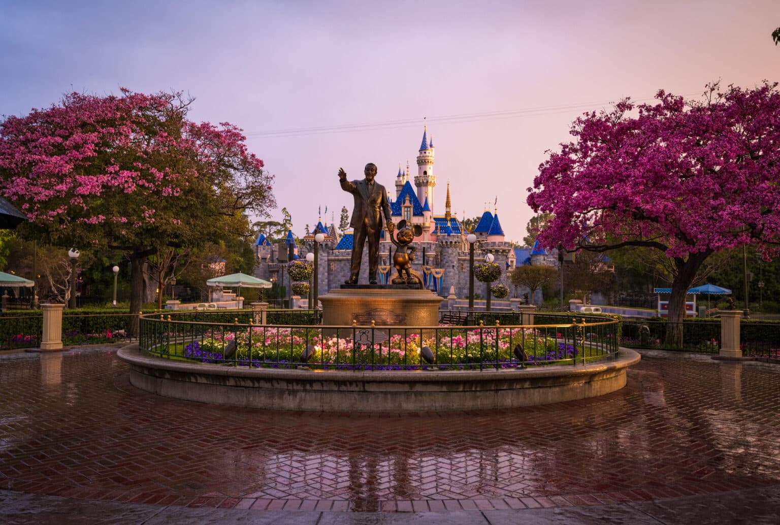 Disney's Positive New Changes Aimed at Attracting More Middle Class ...